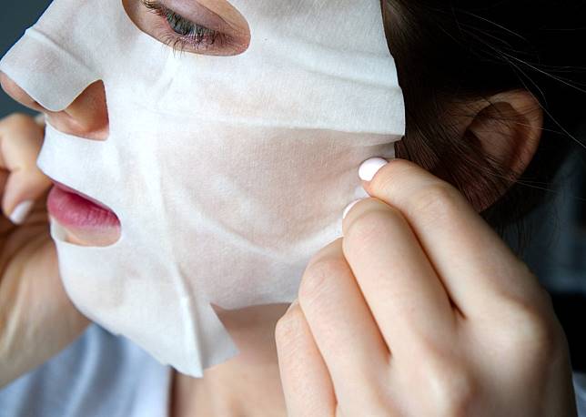 Yuk persiapkan hal ini , saat kamu bepergian sendiri menggunakan kereta ...