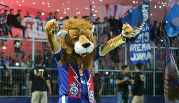 Deretan Foto Fans Club dan Maskot di Shopee Liga 1 - Inspirasi Shopee