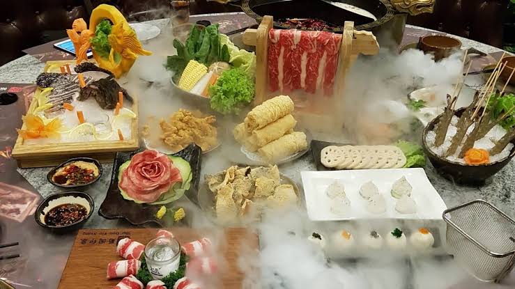 5 Restoran Hot Pot yang Mantap Disantap Saat Musim Hujan Datang ...