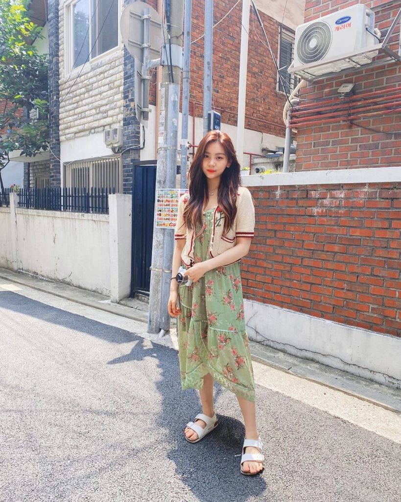 Cocok Buat Hangout, Tiru Fashion Style Kekinian ala Maknae Line GFriend ...