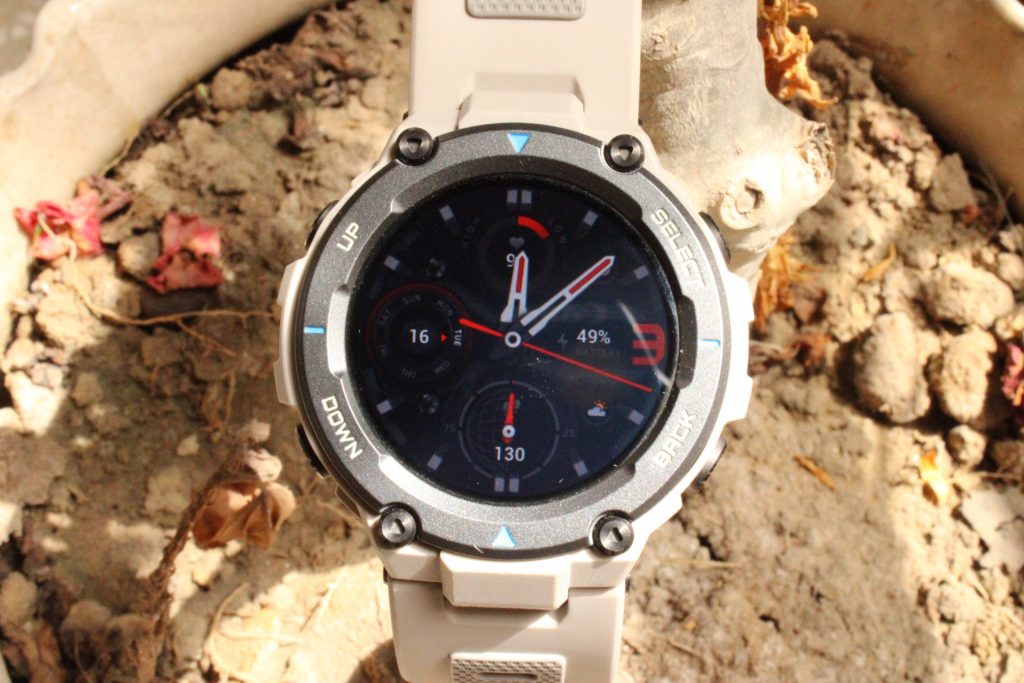 Amazfit T-Rex Pro, Smartwatch Terbaik, Terkuat, dan Terganteng