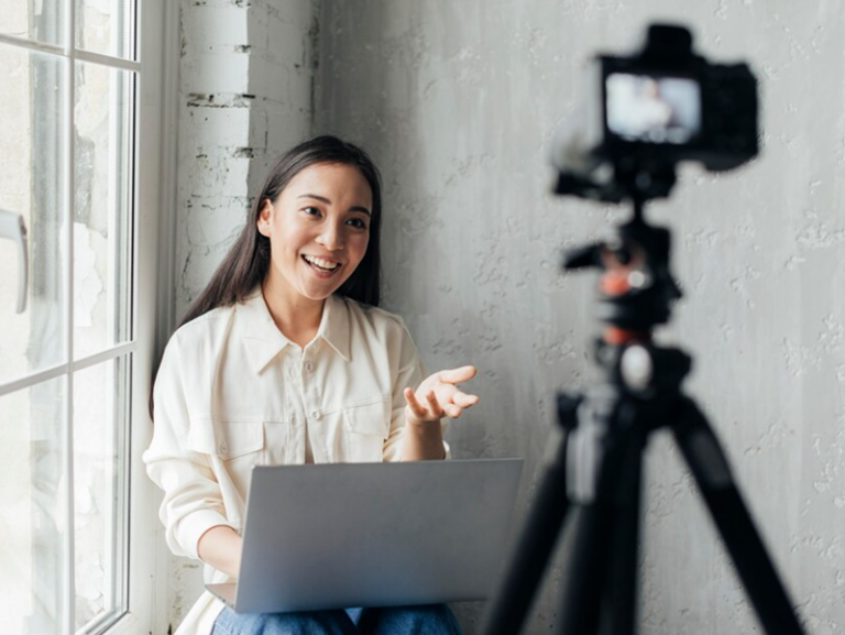 KOL Influencer: Pengertian dan Tanggung Jawabnya