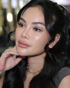 Jarang Diketahui, Ini 5 Prestasi Nikita Mirzani yang Ramaikan Shopee Live - Inspirasi Shopee