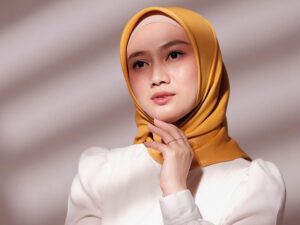 Profil dan Biodata Melody JKT48, Eks Member JKT48 yang Punya Segudang Prestasi - Inspirasi Shopee