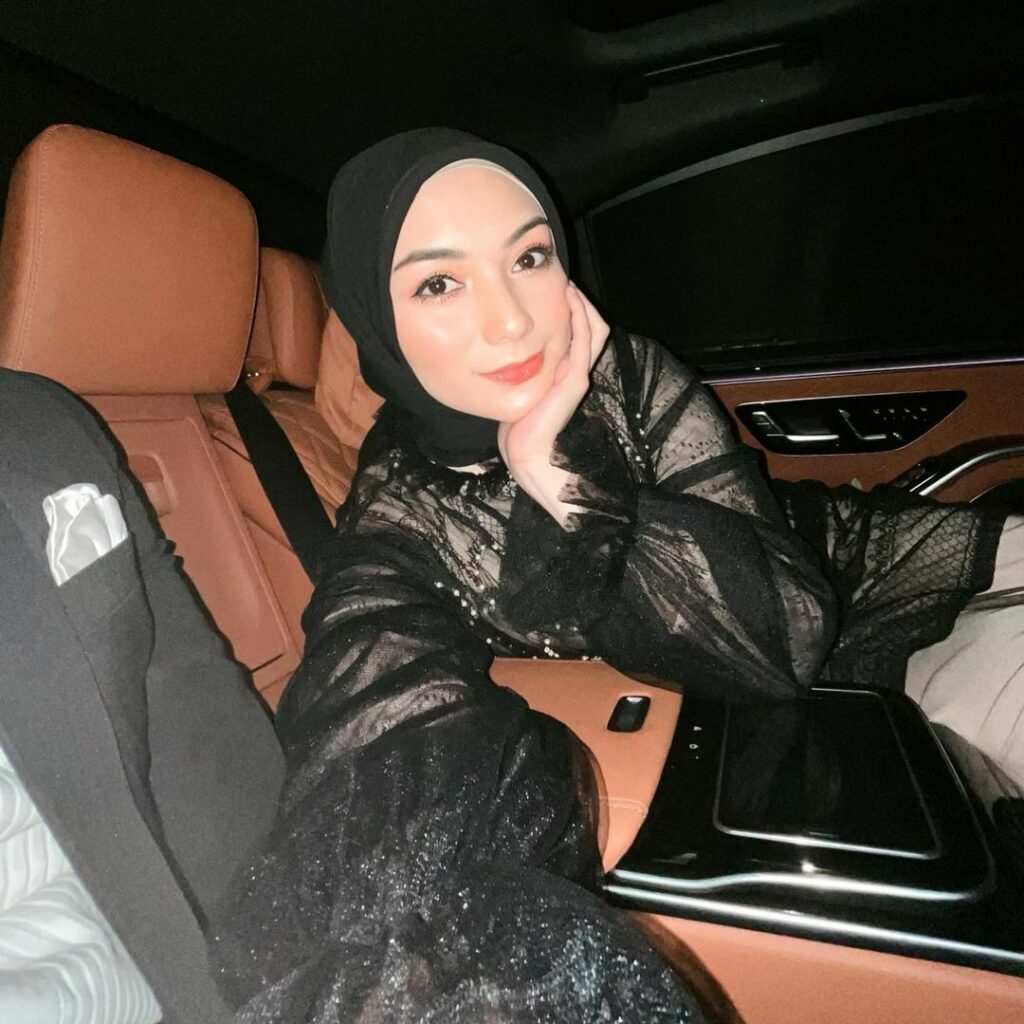 10 Foto Citra Kirana, Seleb Berprestasi yang Tampil di Shopee Live - Inspirasi Shopee