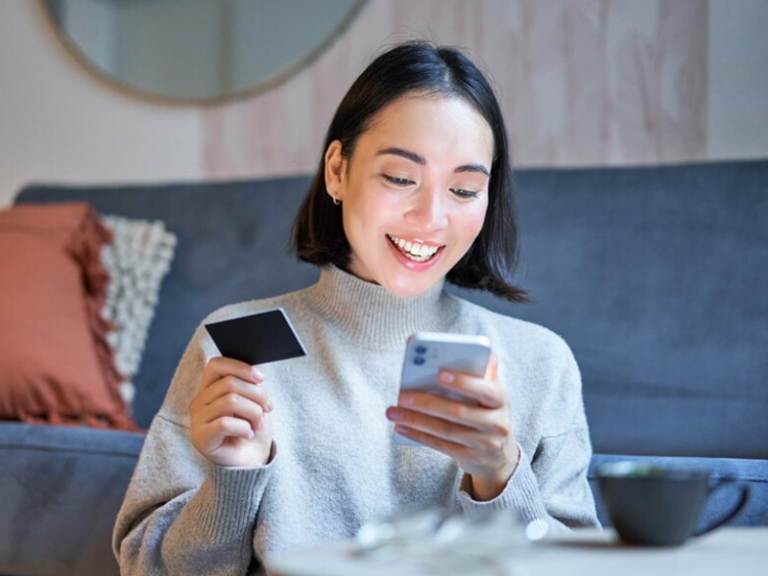 Promo Shopee Live Hadir 2 Kali Sehari, Jam 12 Siang dan 8 Malam! - Inspirasi Shopee